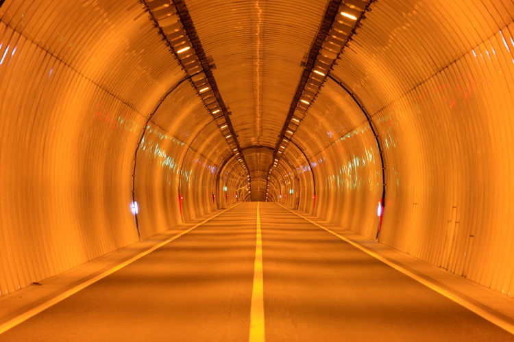 Underground Walkway pictures | Curated Photography on EyeEm